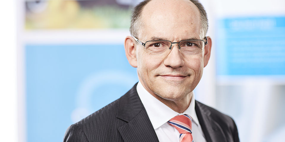 Management | Company | WESSLING